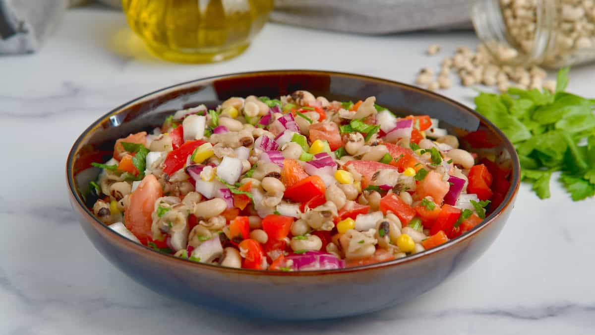 Black Eyed Peas & Corn Salad | Mamazilla