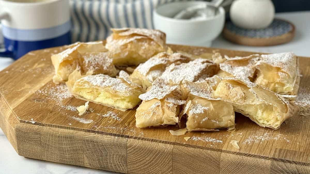 Greek Bougatsa Parcels With Custard Cream And Phyllo Pastry | Mamazilla