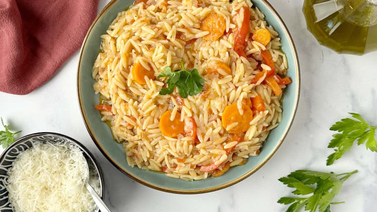 Greek Manestra - Orzo Pasta With Tomato Sauce | Mamazilla